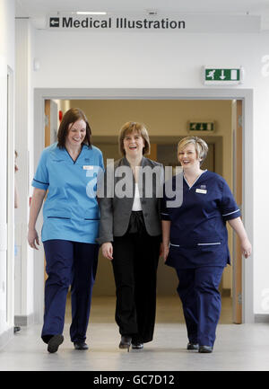 Nicola Sturgeon launches the new National Improvement Framework for ...