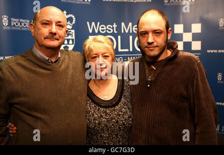 Judith Hodson-Walker, mother of Craig Hodson-Walker, speaks at a press ...
