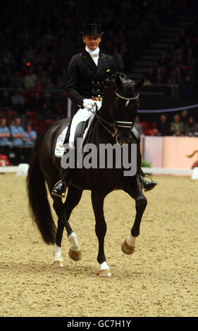 The Netherlands' Edward Gal and his horse 'Totilas' win the Grand Prix ...
