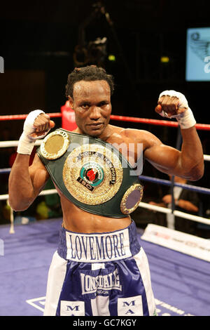 Boxing - IBO Welterweight Title fight - Matthew Hatton v Lovemore N'Dou ...