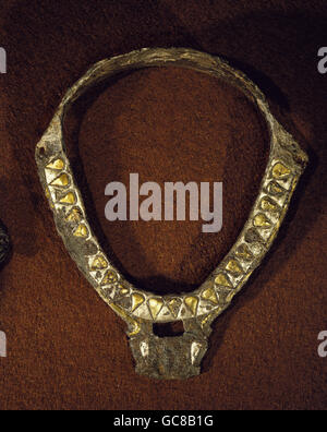 fine arts, middle ages, Eurasian Avars, handcraft, two ornaments disks ...