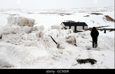 Weather - Winter Snowfall - Teesside. A rural snow scene in Teesside ...