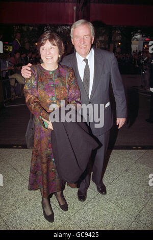 ACTOR RICHARD BRIERS. ACTOR RICHARD BRIERS Stock Photo - Alamy