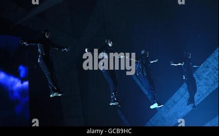 JLS (Aston Merrygold, Oritse Williams, Marvin Humes and JB) during the ...