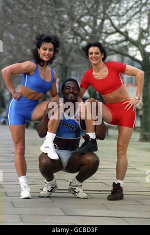 LIVERPUDLIAN EUNICE HUTHART (R) AND SUZANNE COX FROM HERTFORDSHIRE ...