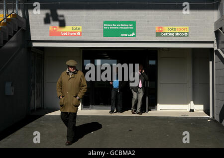 Horse Racing - Celtic Day - Flos Las Racecourse Stock Photo - Alamy