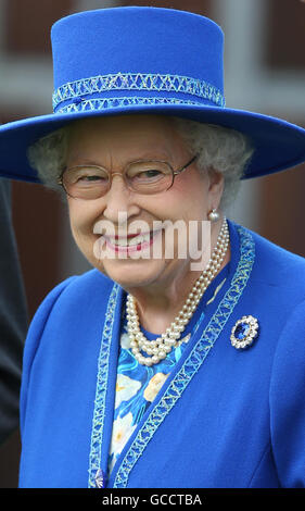 Queen Elizabeth II in the winner's enclosure with her horse Expansive ...