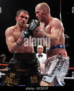 Paul Smith (left) and Tony Dodson during the BBBofC British super ...