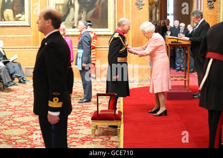 Lieutenant General Sir William Rollo is made a Knight Commander of the ...