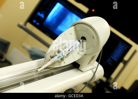 Robot arm used in heart surgery Stock Photo - Alamy