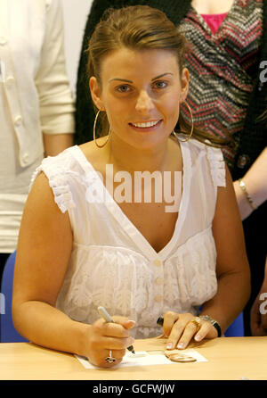 Coleen opens Argos store. Coleen Rooney opens a new Argos store at ...