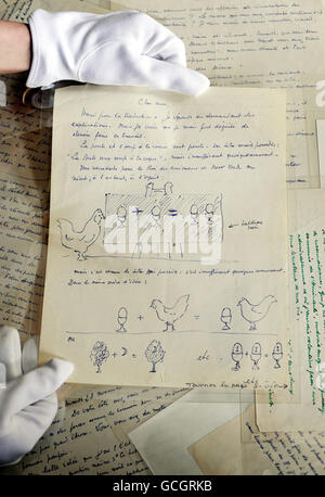 Magritte letters sale Stock Photo - Alamy