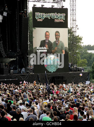 Newport, Isle of Wight. Fans sing along to Liam Gallagher's performance ...