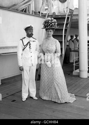 King George V and Queen Mary - HMS Galatea - Liverpool Stock Photo - Alamy