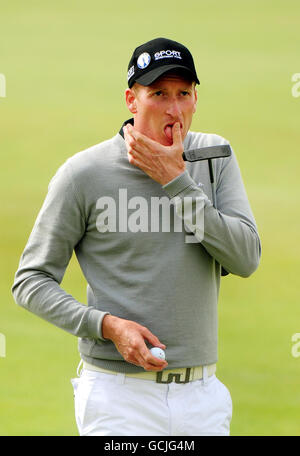 Steven Tiley during round one of The Open Championship 2010 at St ...