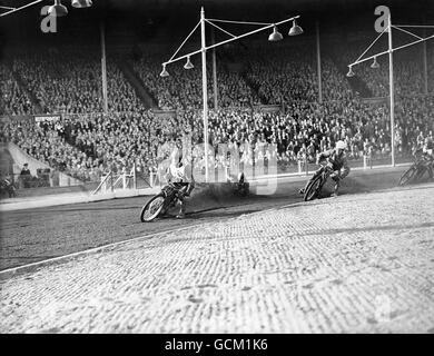 Speedway racing in progress at Wembley Stadium Stock Photo - Alamy