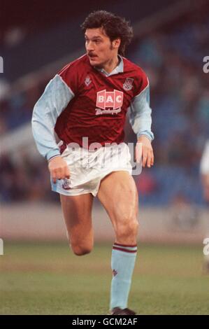 TREVOR MORLEY WEST HAM UNITED FC 29 September 1993 Stock Photo - Alamy