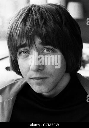 Tony Hicks - The Hollies Stock Photo - Alamy