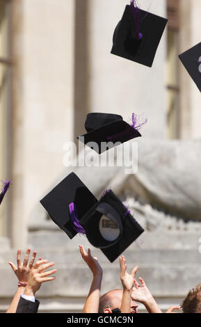 Portsmouth University students celebrate their graduation in Guildhall ...