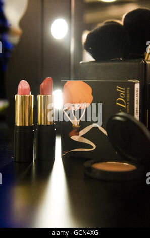 Nicola Roberts launches her Dainty Doll make-up range - London Stock ...