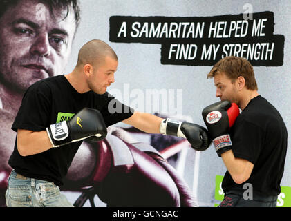 Former British Masters lightweight champion Gary McArthur (left ...