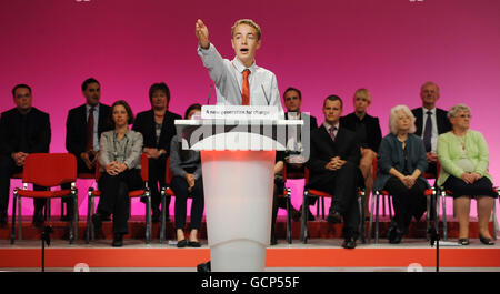 15 year old Luke Charter Reid shakes hands with Labour Party leader Ed ...