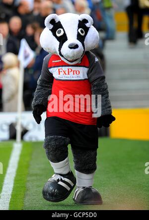 Billy the Badger, Fulham mascot Stock Photo - Alamy