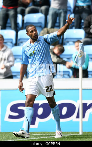 Coventry City's Clive Platt celebrates his goal with Sammy Clingan ...