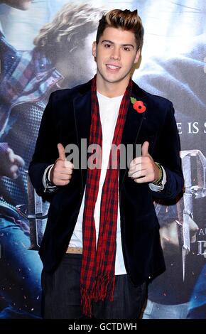 Aiden Grimshaw World Premiere of 'Harry Potter and the Deathly Hallows ...