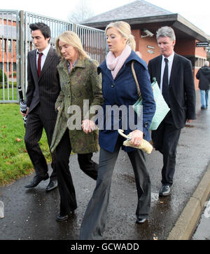 Hazel Stewart (centre) with daughter Lisa and husband David (left ...