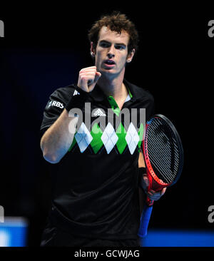 Sweden's Robin Soderling celebrates winning his match against Australia ...