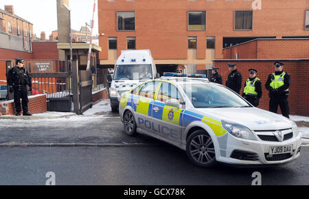 A police van believed to be carrying 'Crossbow cannibal' Stephen ...