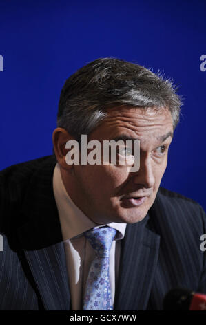 Senior Investigating Officer Detective Chief Inspector Geoff Grogan of ...