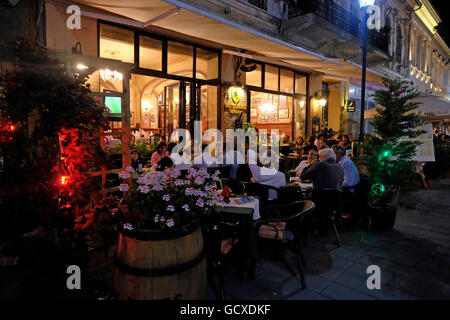 Romania, Bucharest, nightlife in the historic center, Selari street ...