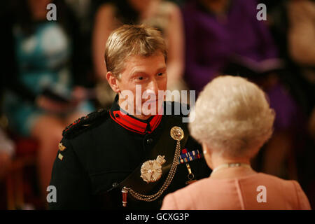 Colonel Nicholas Kitson is made a Companion of the Distinguished ...