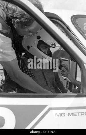 Motor Racing - Esso MG Metro Challenge - Silverstone Stock Photo - Alamy