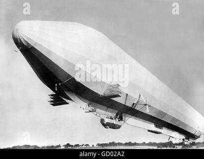 LZ7 passenger zeppelin Stock Photo - Alamy