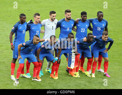 Players of France pose for a team photo prior to the FIFA World Cup ...