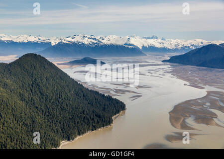 Aerial view of low tide and Woronkofski Island in the Stikine River ...