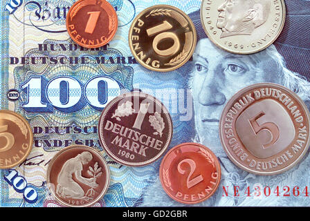 German paper money, one hundred "Deutsche Reichsmark" from 1920 Stock ...