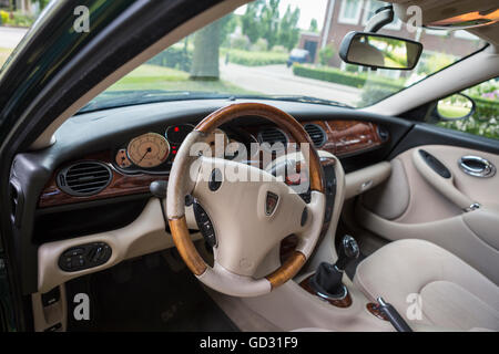 Rover 75 car interior with a walnut dashboard color green Stock Photo ...
