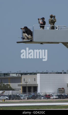 Dallas, Texas, US. 12th July, 2016. Air Force One arriving at Dallas ...