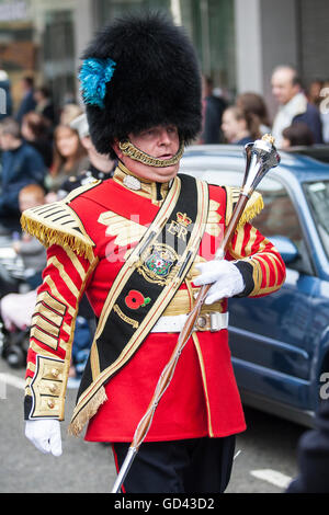 Twelfth of July Loyalist parade, Belfast, Northern Ireland Stock Photo ...