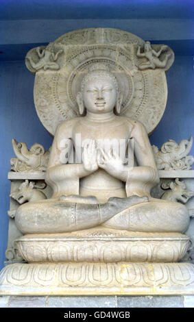 Idol of lord Buddha, Shanti stupa, Dauli hill, Bhubaneswar, Orissa ...