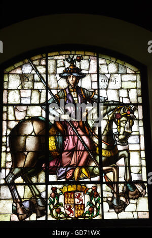 A stained glass window depicting a Knight Templar, Temple Church ...