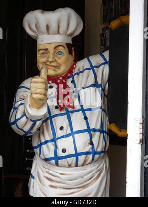 Statue of an Italian chef advertising a Pizza restaurant Stock Photo ...