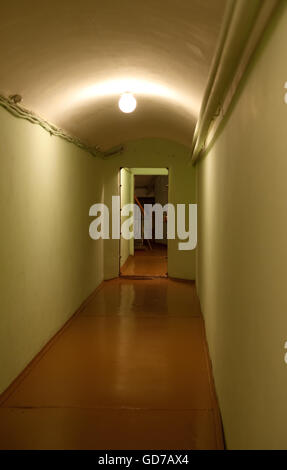 Samara, Russia — June 25, 2016, Room in Stalins bunker in Samara ...