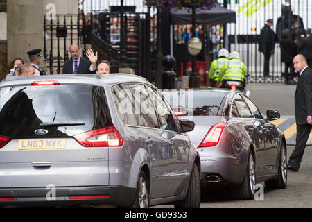 Emmanuel Centre, Westminster, London, April 19th 2016. Credit: Paul ...
