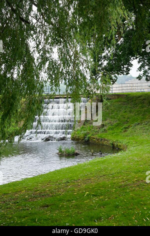 Waterfall at Leeds Castle Stock Photo - Alamy