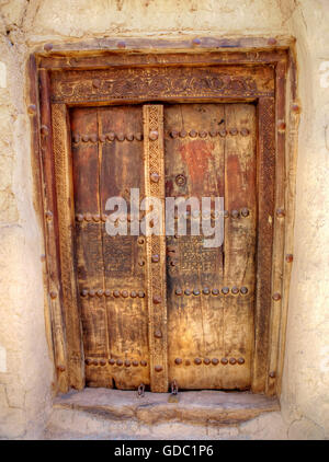 In oman the old door Stock Photo - Alamy